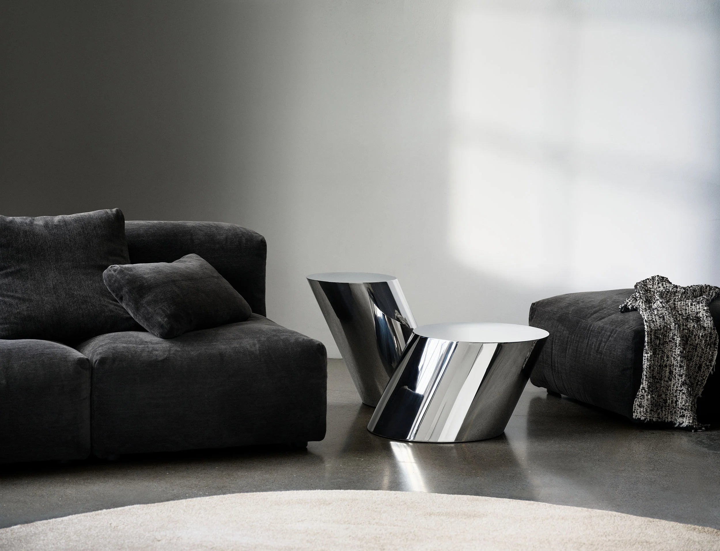 Tilt Sofabord - Metall – Milla LAB